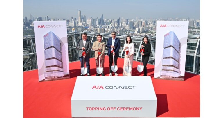 เปิดฝึกอบรม “งานประดับมุก” และ “งานลายรดน้ำ” – Aboutliving.Asia